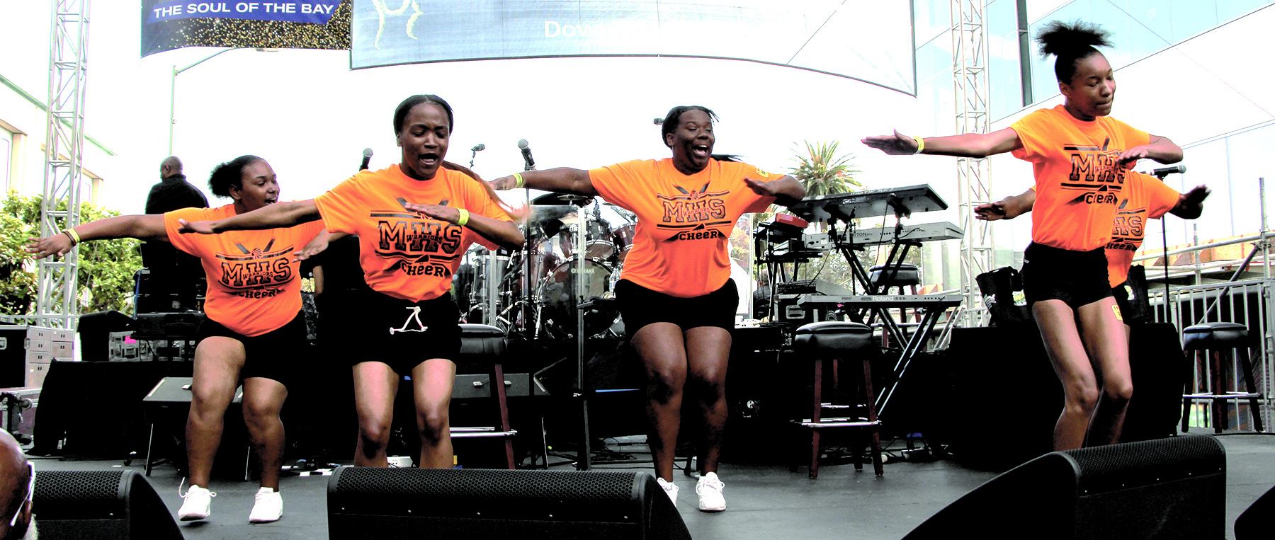 Oakland-born Grammy Award-winning Artists, The Pointer Sisters, Shine ...