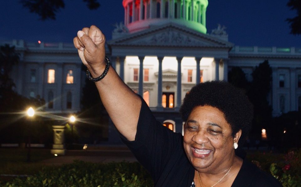 California Capitol Dome Lit Up in Red, Black and Green on Juneteenth ...