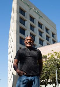 From Solitary Confinement to the Stage Singer Archie Williams Creates a ...