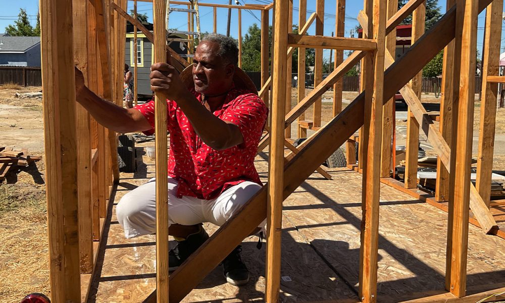 Rev. Ken Lackey’s Tiny Homes Lift Homeless | Post News Group