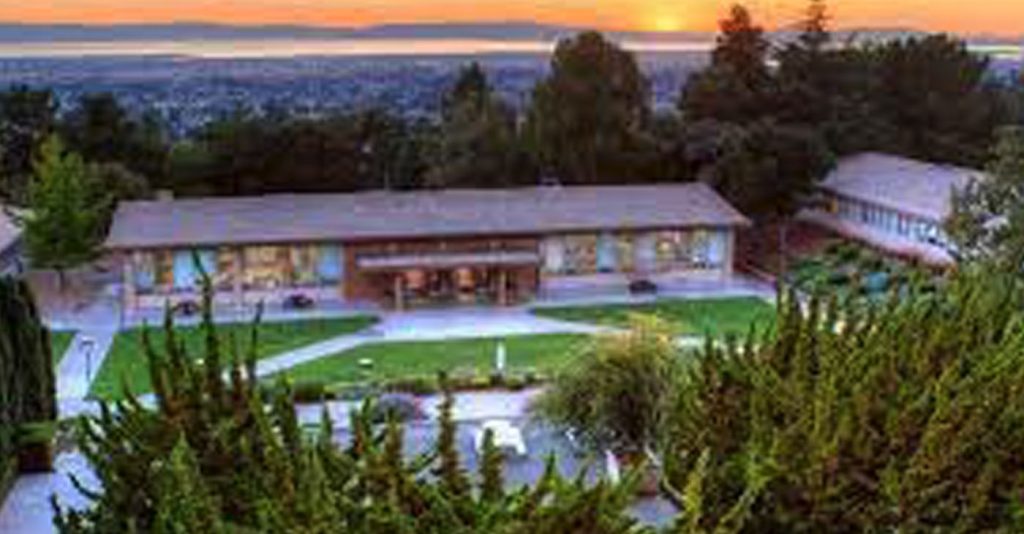 Community Mobilizes to Save Holy Names University for Students and ...