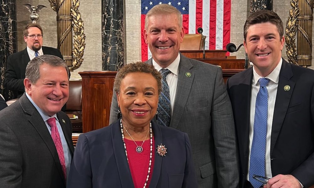 Congresswoman Barbara Lee Sworn in to U.S. House of Representatives ...