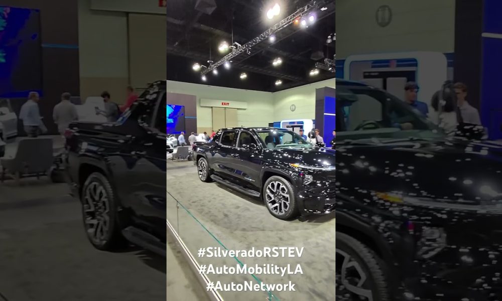 The future Chevrolet Silverado RST Electric truck display LA Auto Show ...