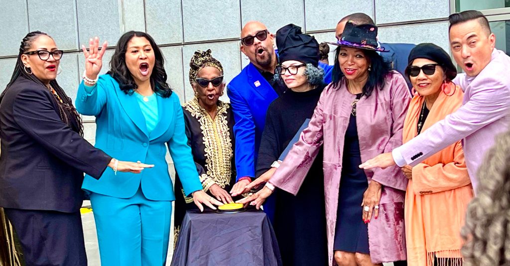 Phenomenal Woman’ Maya Angelou Monument Unveiled at San Francisco Main ...