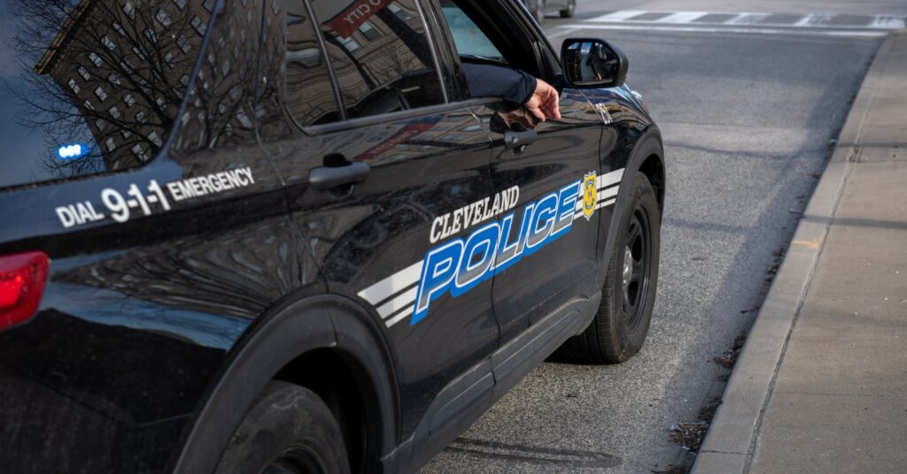 5 Cleveland Police Officers Injured, Gunfire Erupts During East Side ...